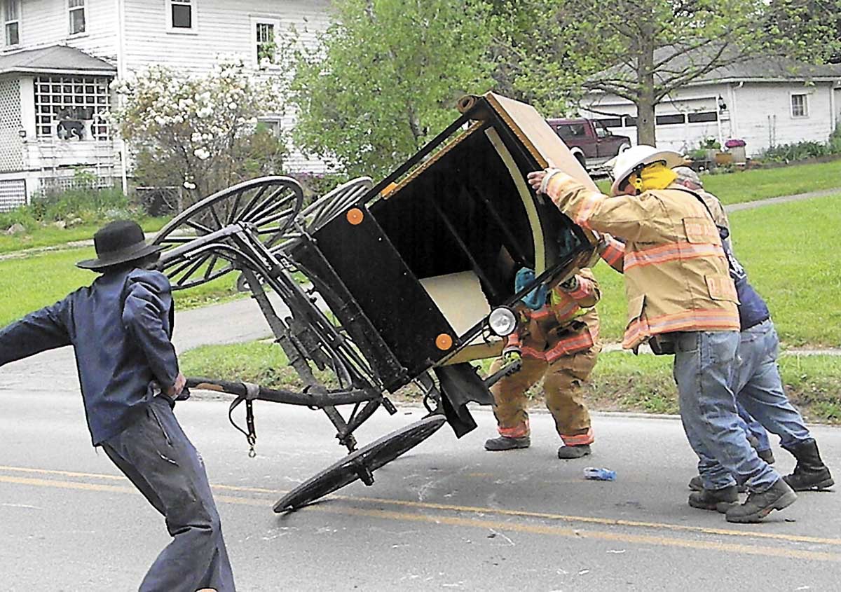 Amish woman, children injured in Pennsylvania car-buggy crash | The ...