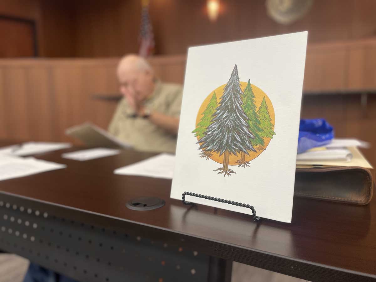 Tree commission discusses recommended species list, unveils new logo ...