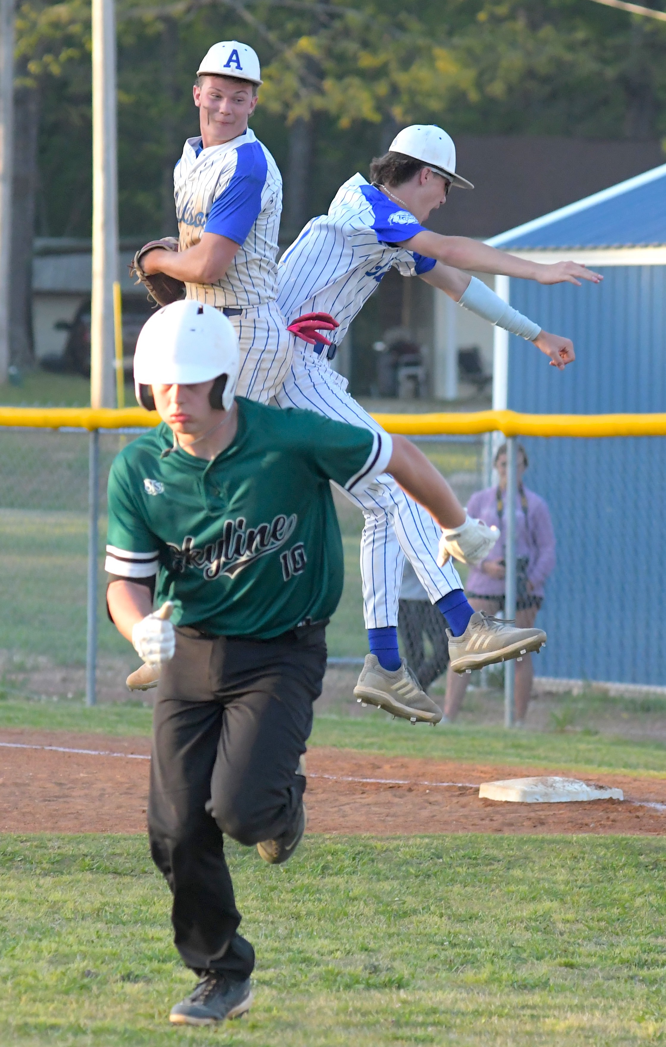 PREP BASEBALL PLAYOFFS: Addison crushes Skyline in opening-round sweep ...